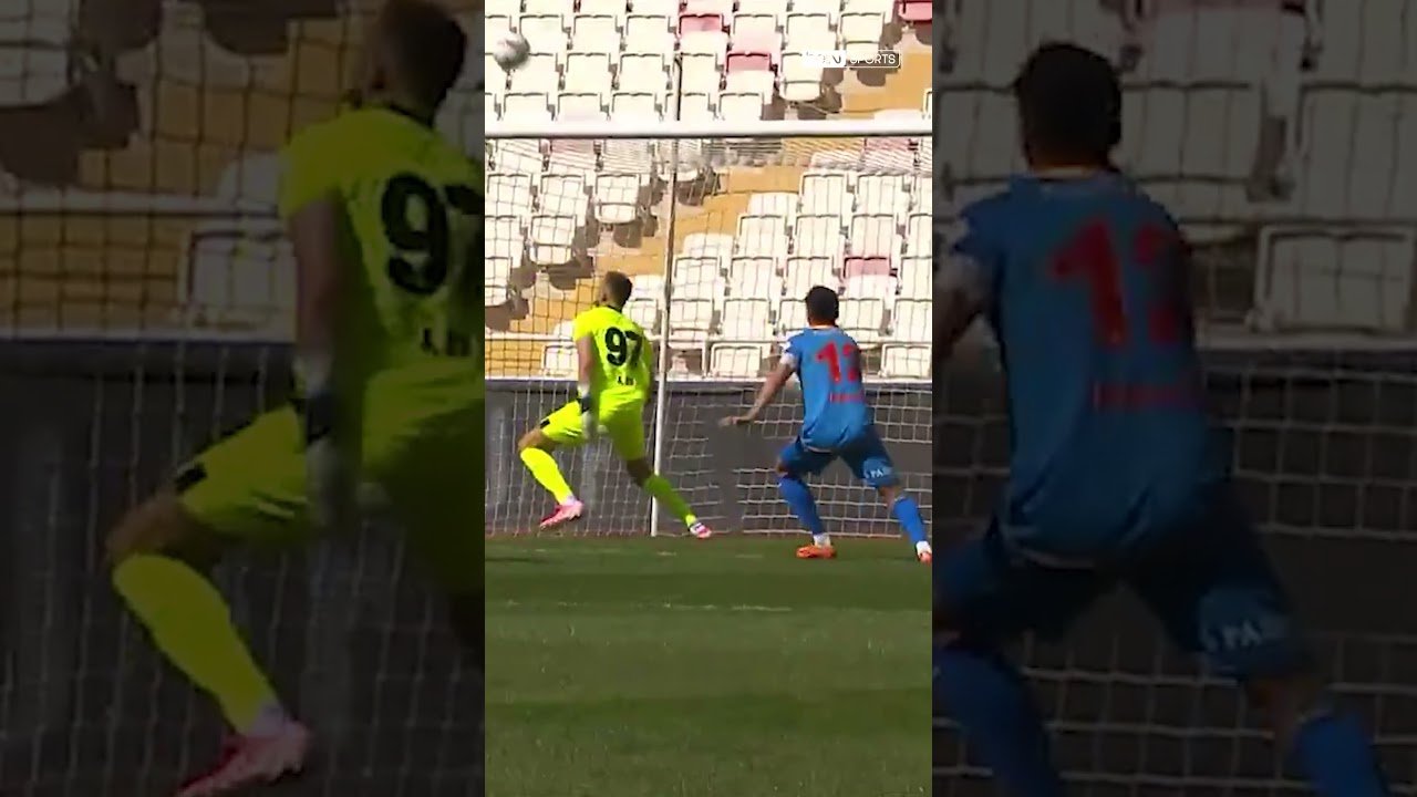 Sivasspor’da Rey Manaj’ın Yerine Oyuna Dahil Olan Veljko Simic’de ...